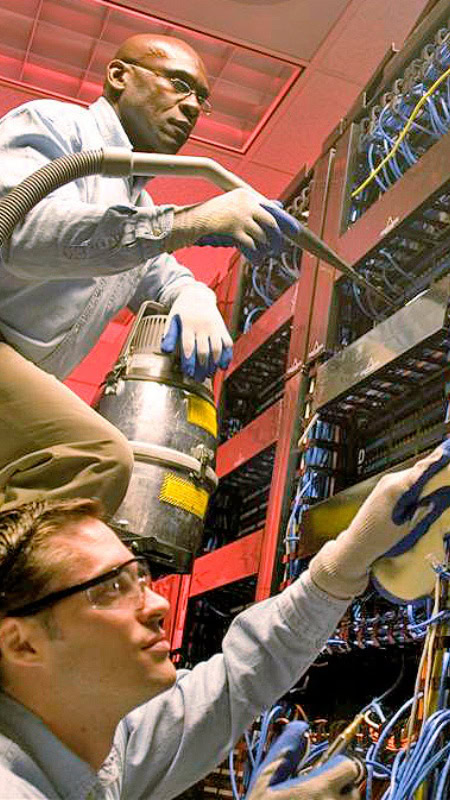 Data Center & Cleanroom Cleaning | Set3